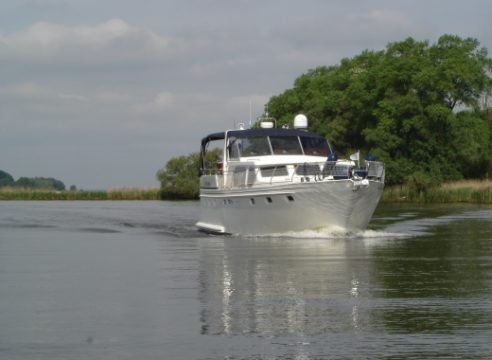 Koop uw nieuwe motorboot bij Zijlmans Jachtbouw!